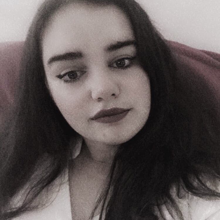 Check out Laurine Saliou (@lauurine.s) on Linkme