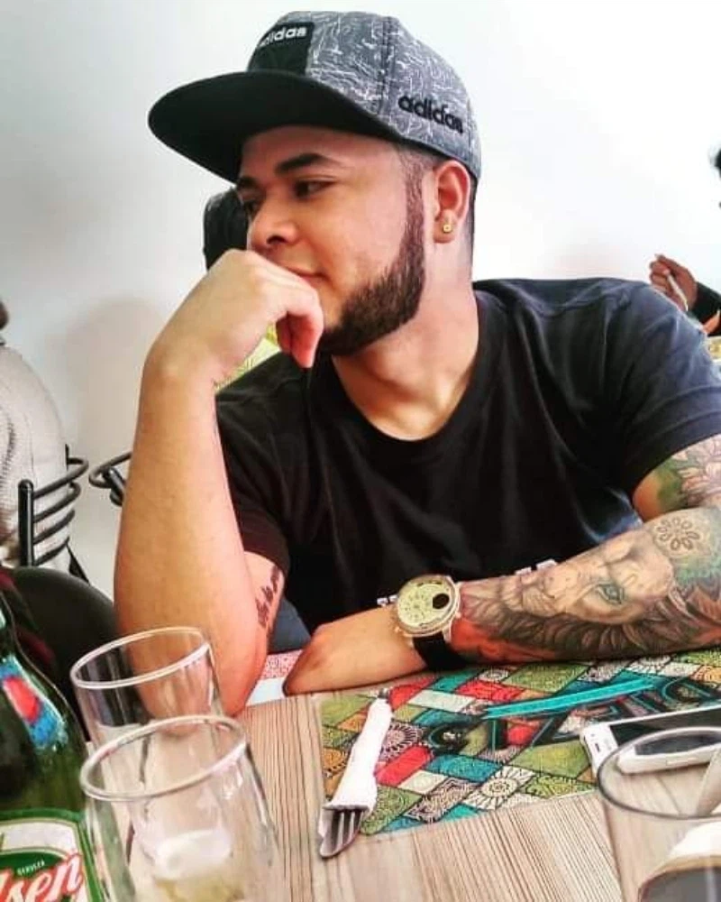 Check out Angel Daniel (@angeldaniel8) on Linkme