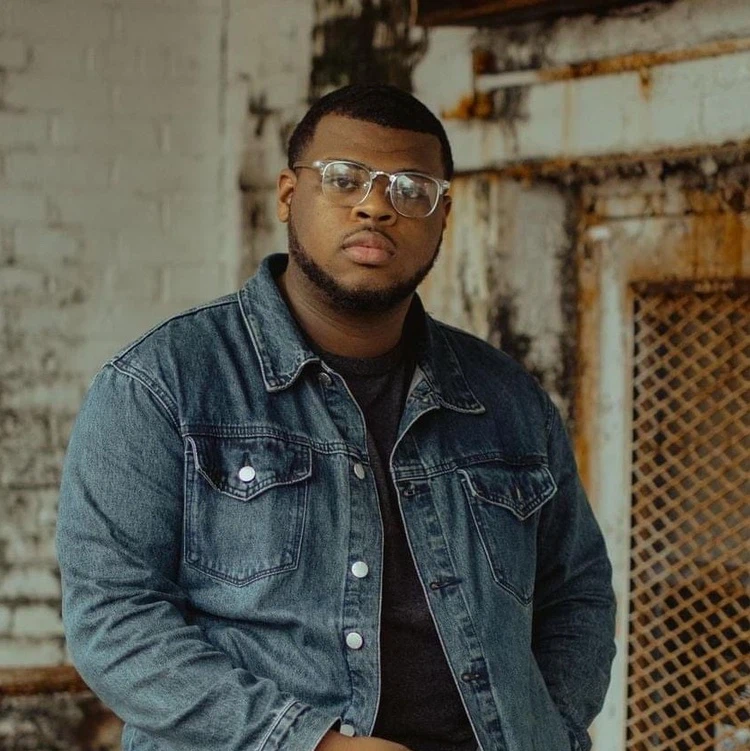 Malachi Grayson (@malachigrayson) on Linkme